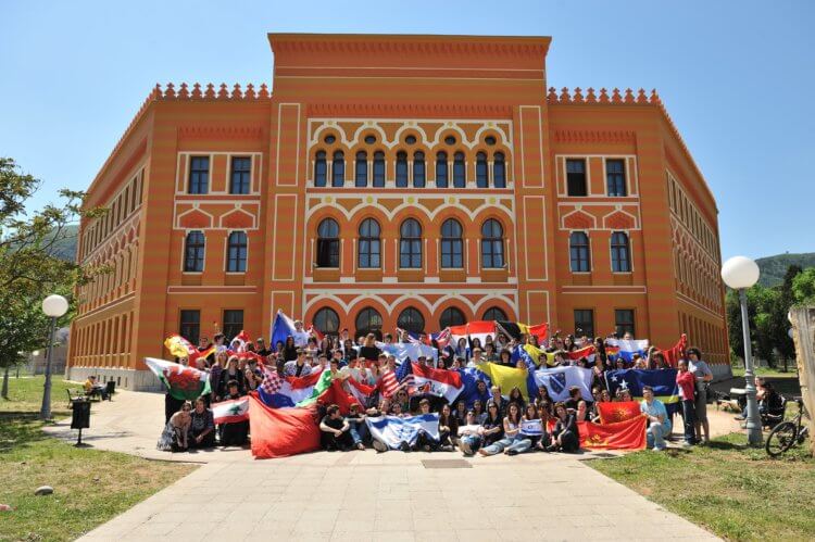 UWC Mostar · UWC Deutschland